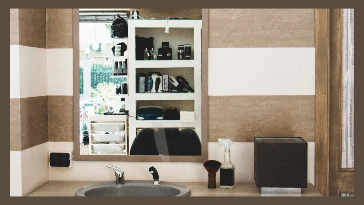 The Latest Bathroom Styles Designers Are Loving