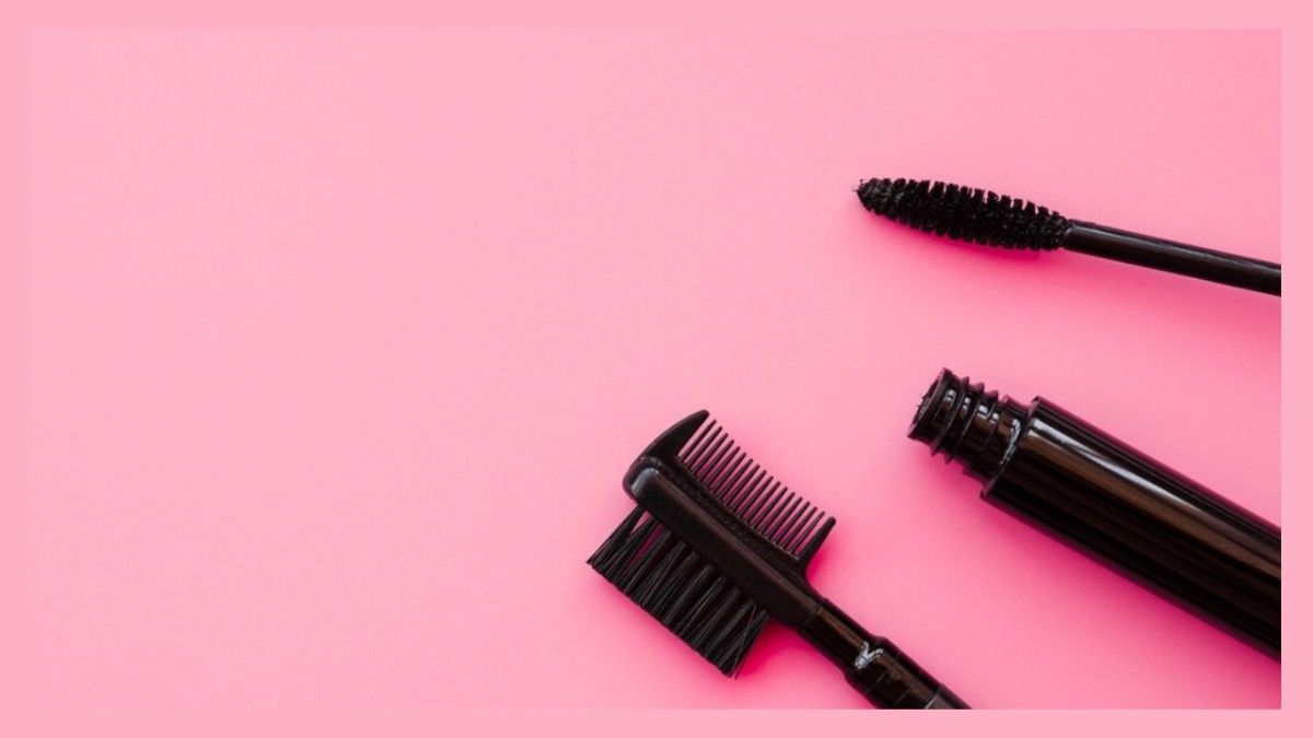 Long-Lasting Looks: Choosing Right Waterproof Burgundy Mascara